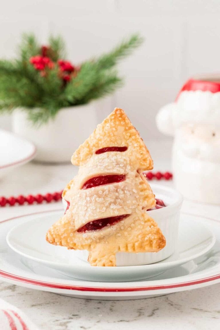 42 Christmas Tree Desserts and Treats for Your Holiday Party