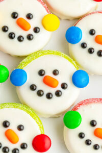 Easy Snowman Oreos Your Kids will LOVE