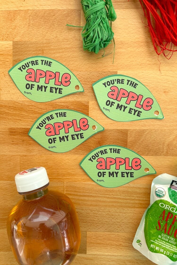 Printable "Apple of My Eye" Valentines for Juice and Applesauce