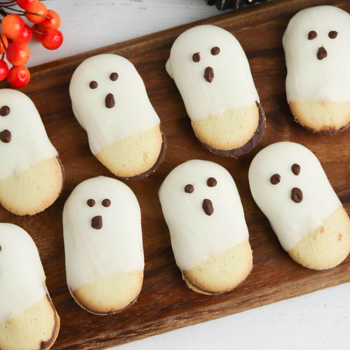 No-Bake Halloween Ghost Cookies with Milanos (3 Ingredients) - The ...