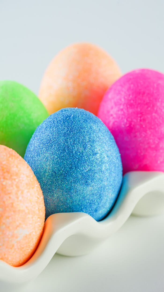 DIY Glitter Easter Eggs - Pretty Dye-Free Egg Coloring Option! - The Savvy Sparrow