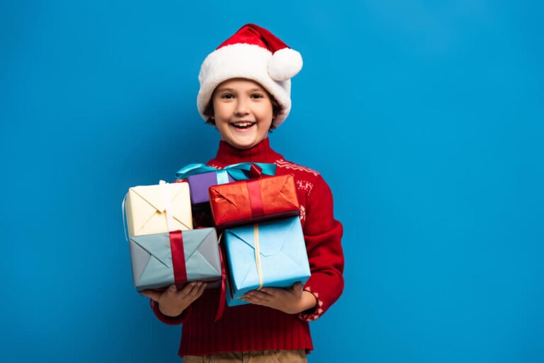 The 5 Gift Rule for Christmas and Free Printable 5 Gifts Wish List