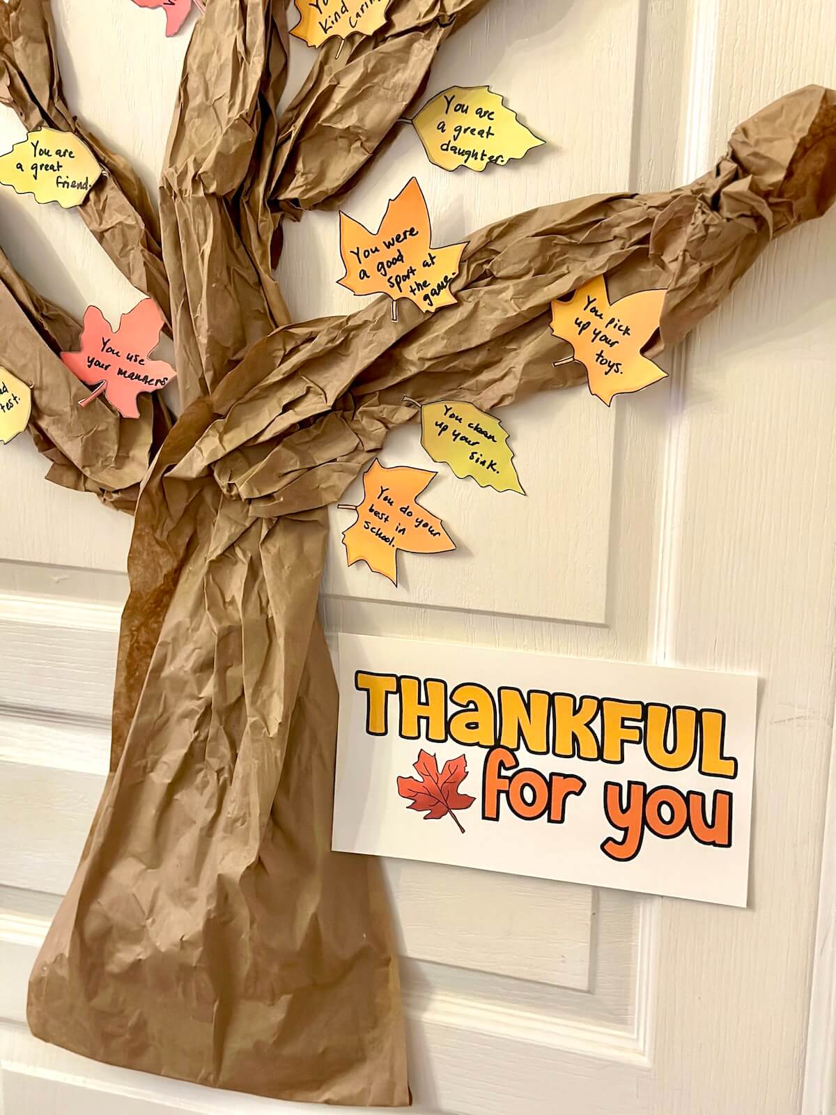 How to Make a Thankful Tree for Your Kids' Bedroom Doors - The Savvy ...