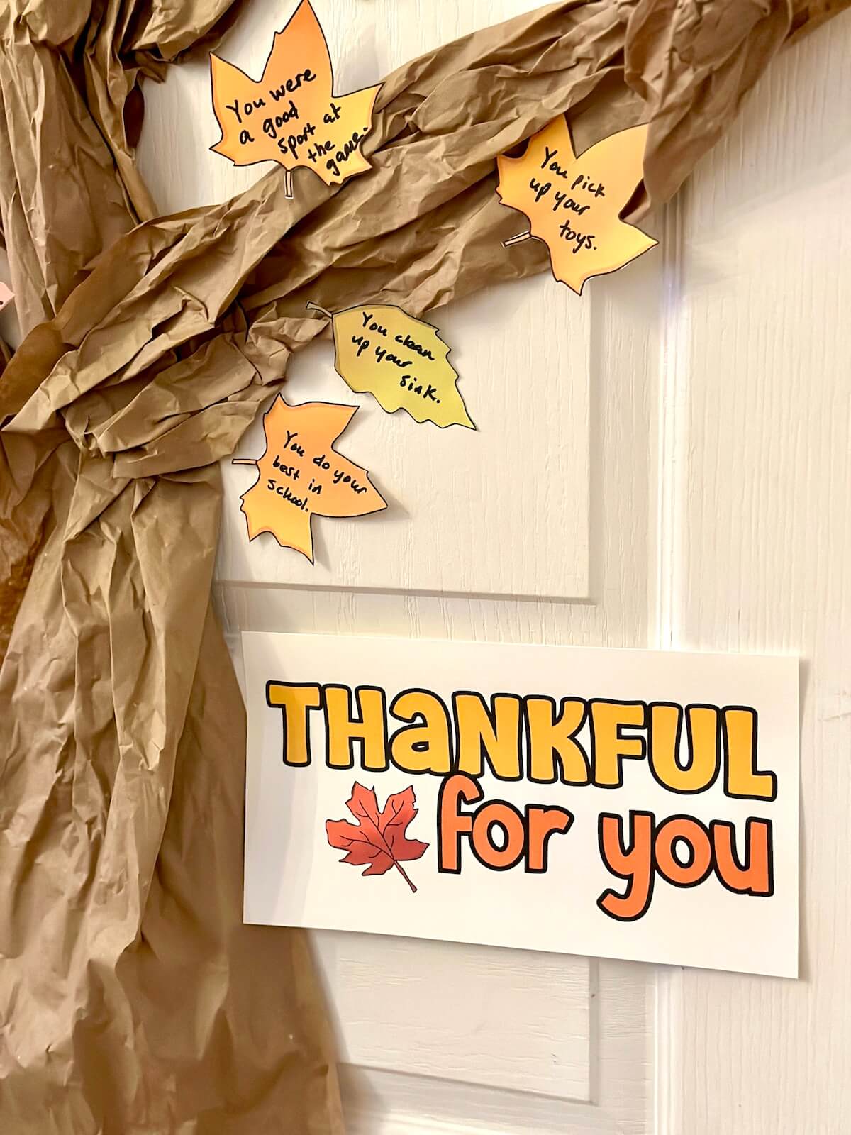 How to Make a Thankful Tree for Your Kids' Bedroom Doors - The Savvy ...