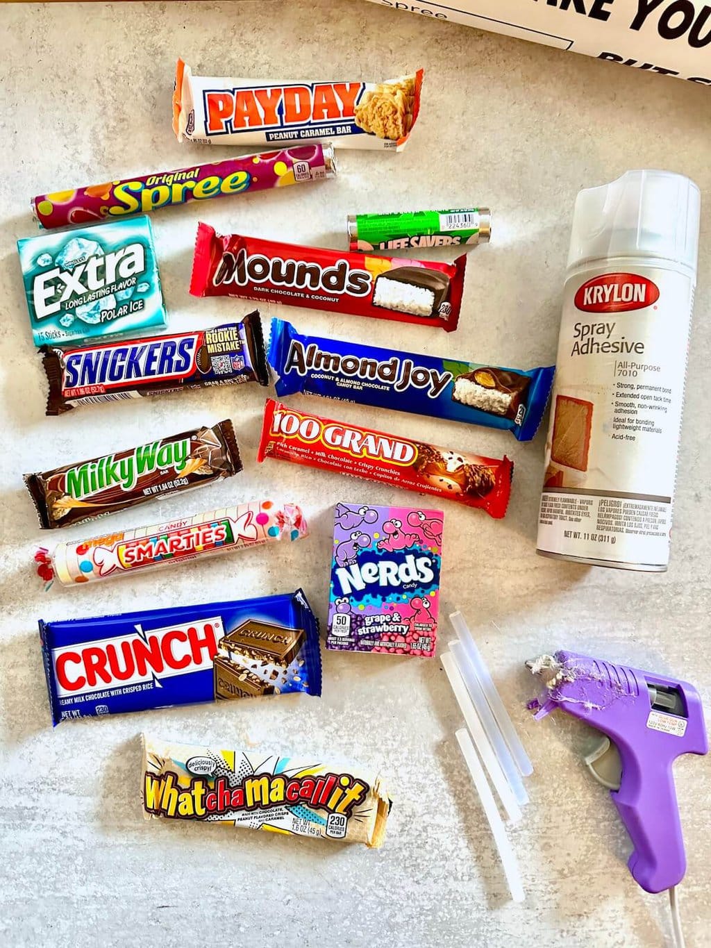 Christmas Candy Bar Poster - Great DIY Christmas Gift Idea!