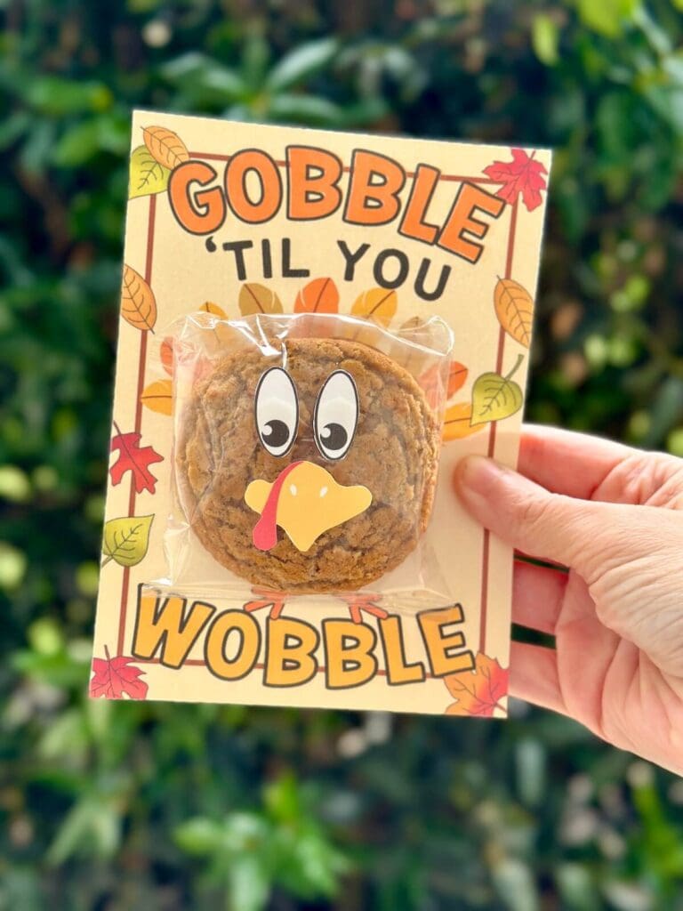 Gobble 'til You Wobble Thanksgiving Favors with Oatmeal Pies - The ...
